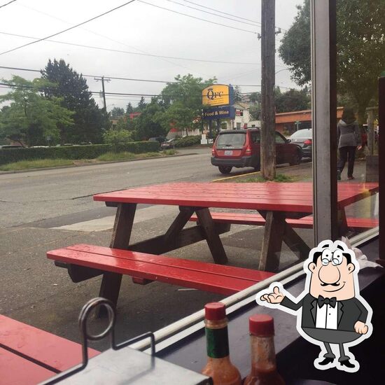 Red Mill Burgers, 1613 W Dravus St in Seattle - Restaurant menu and reviews