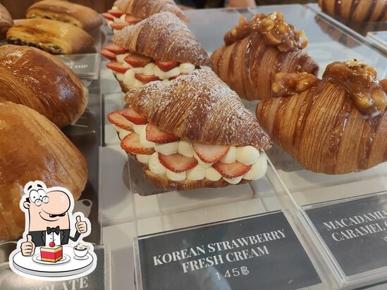 Uncle Bake cafe, Ang Sila - Restaurant reviews