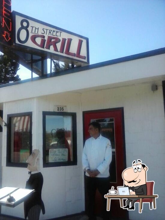 Miss Ashley's 8th Street Grill at Country Club Reedsport OR, Lakeside ...