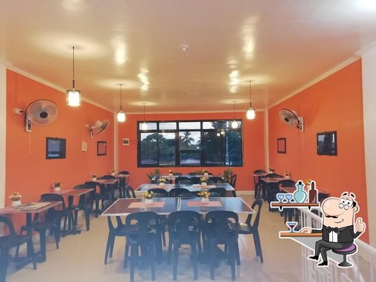 Tom Jones Place restaurant, Roxas - Restaurant reviews