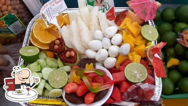 Antojitos Locos Y mariscos la palmira restaurant, Apatzingán ...