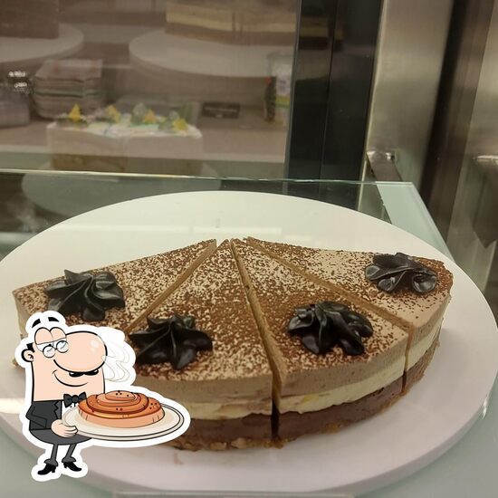 Jeden - The Cake Expert Gokuldham Goregaon, Mumbai - Restaurant menu ...