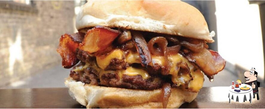 Holy Chuck, 1450 Yonge St in Toronto - Restaurant menu and reviews