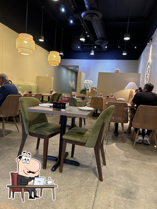 Vala Kitchen, Los Angeles - Restaurant menu, prices and reviews