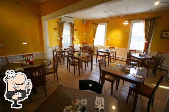 Optimist Cafe, 134 Route 6a in Barnstable - Restaurant menu and reviews