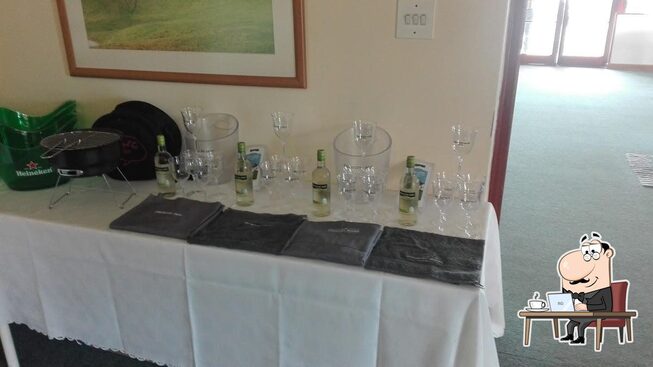 Simon's Town Country Club, Cape Town - Restaurant menu, prices and reviews