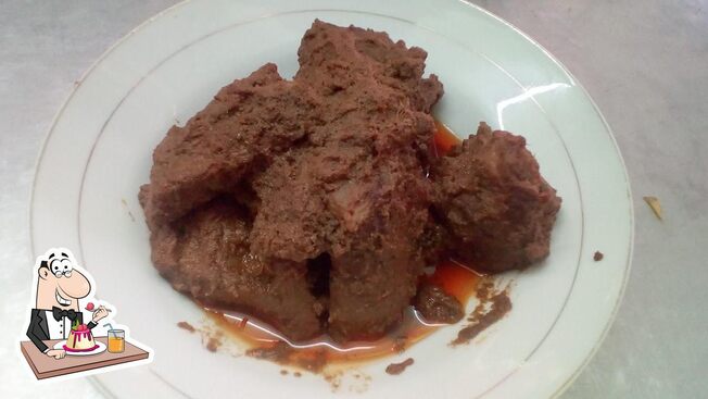 Masakan Padang Gumarang Jaya, Putat Gede restaurant, Surabaya ...