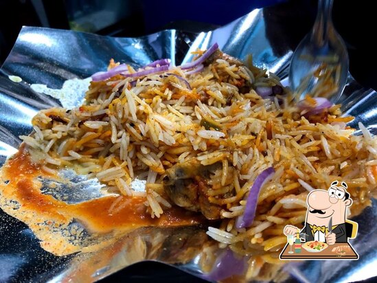Menu at Al Karim Chicken Corner, Makka Wala