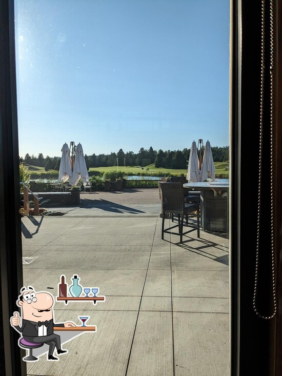 Riverway Clubhouse, Burnaby - Restaurant menu, prices and reviews