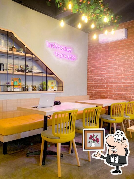 Henami Cafe, West Jakarta - Restaurant reviews