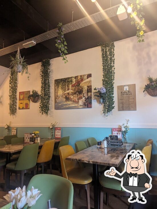 Mess Cafe, London - Restaurant menu, prices and reviews