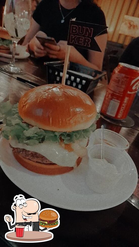 Bunker pub & bar, Pelotas - Restaurant reviews