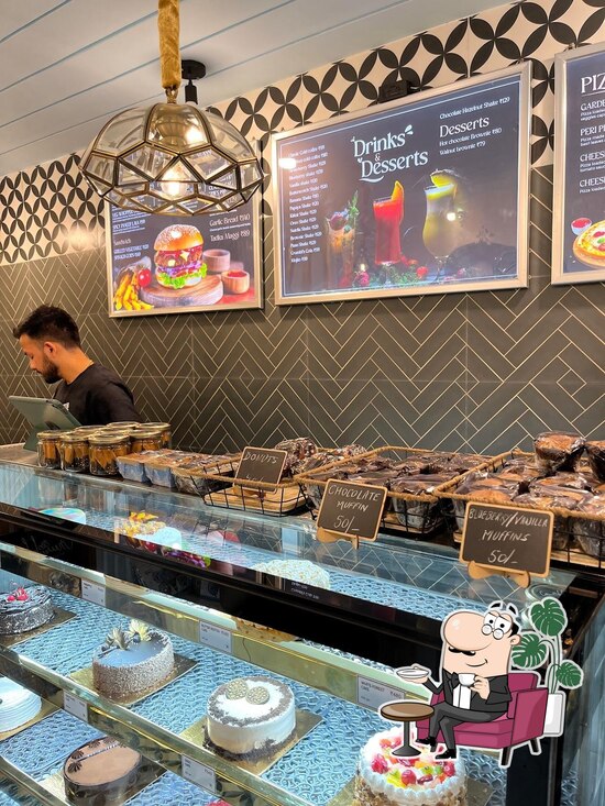Crumbl Patisserie and Cafe, Gurugram - Restaurant menu, prices and reviews
