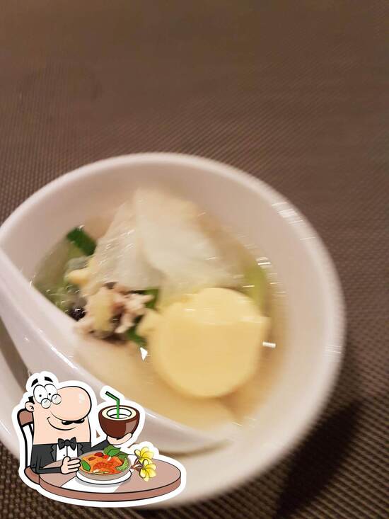 Khow Hom, Bangkok, Sala Daeng - Restaurant menu, prices and reviews