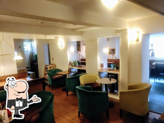 m'Eating Point, Llangollen - Restaurant menu, prices and reviews