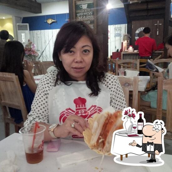 CRAB 'N CHEF restaurant, Surabaya, Jl. Manyar Kertoarjo V No.6 - 8 ...