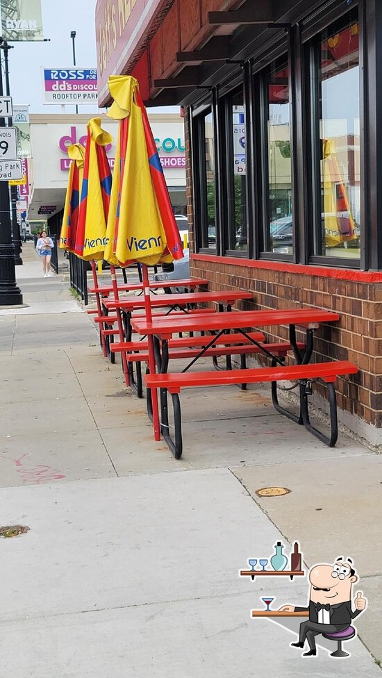 Jeff's Red Hots, Chicago - Restaurant menu, prices and reviews