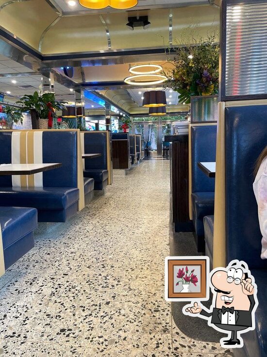 Neptune Diner Bayside, New York City - Restaurant menu, prices and reviews