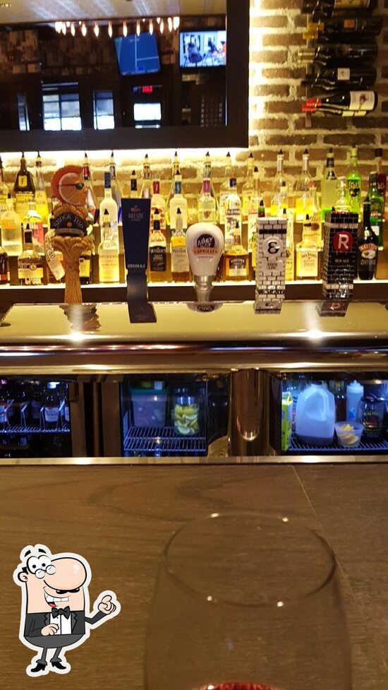 State & Main Kitchen & Bar, Sherwood Park - Restaurant menu, prices and ...