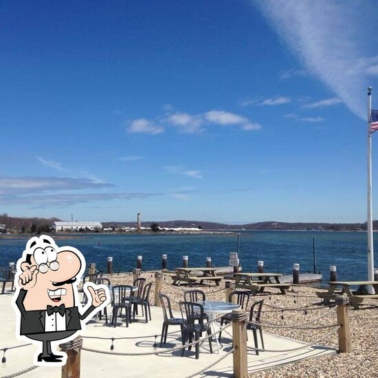 Waypoint Restaurant, Southold - Restaurant menu, prices and reviews