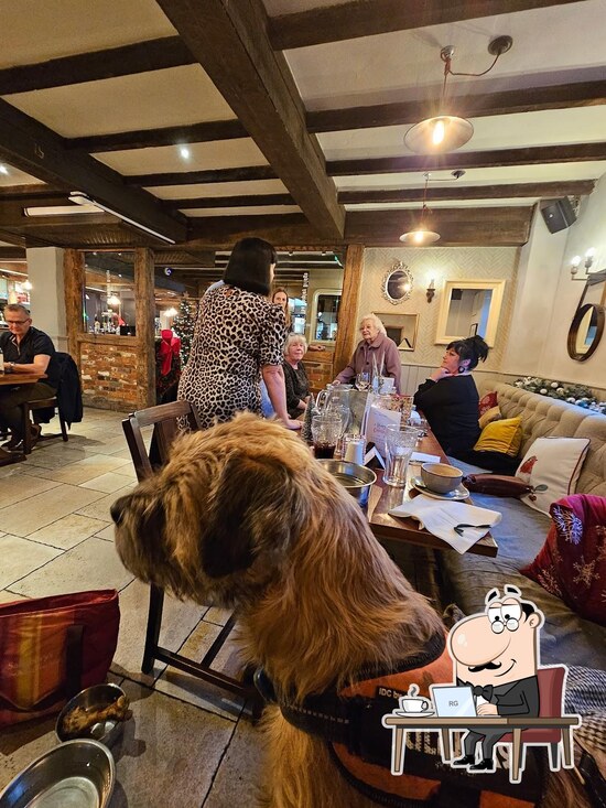 Shipley Bridge, Horley - Restaurant menu, prices and reviews