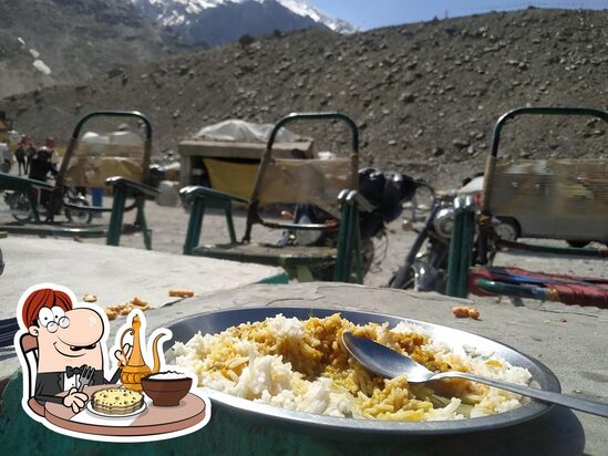 Chacha Chachi (Chandra Dhaba), Batal, India - Restaurant reviews