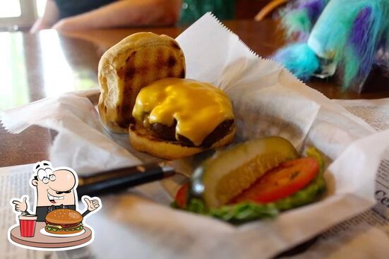 Close Quarters Pub in Avon Lake - Restaurant menu and reviews