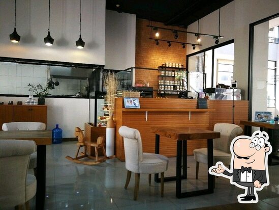 Menu at Tea Leaf Lab cafe, Chiang Mai, Boonreungrit Road