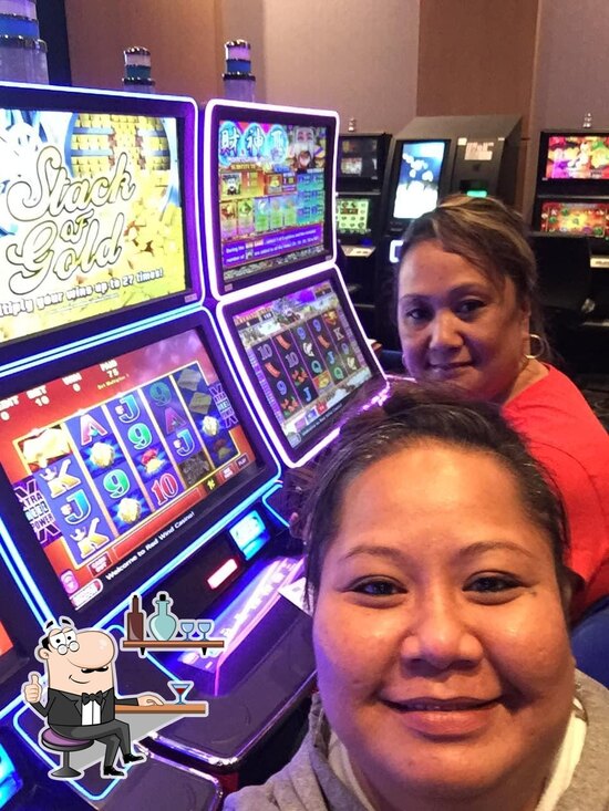Nisqually Red Wind Casino in Nisqually Indian Community - Restaurant ...