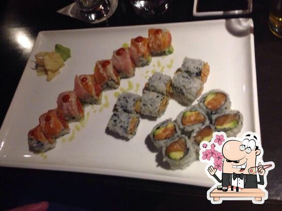 Pink Sumo Sushi & Sake Café in Westport - Restaurant menu and reviews