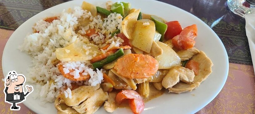 Rueon Thai Restaurant, Red Deer - Restaurant menu, prices and reviews