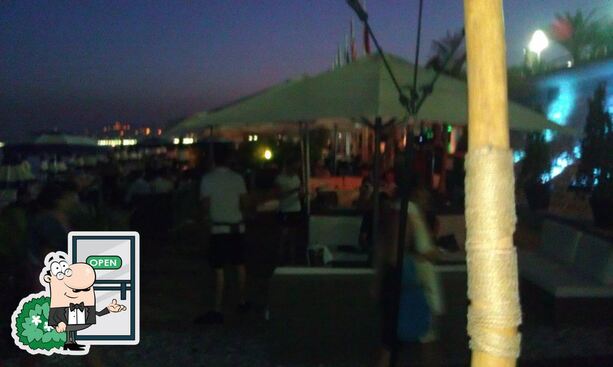 Opera Plage pub & bar, Nice - Restaurant menu and reviews