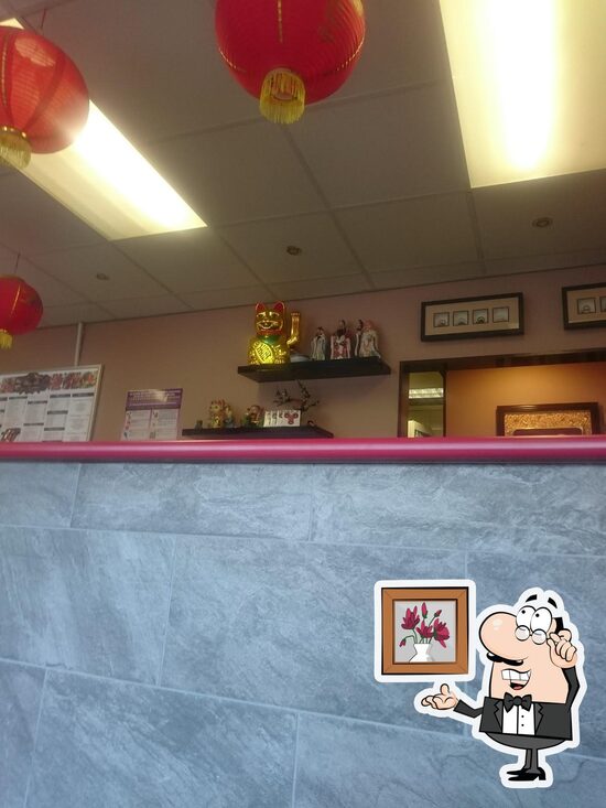 Menu at Wing Lee fast food, Worcester, 2 Derwent Cl