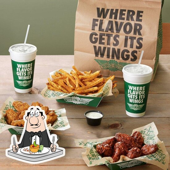 Wingstop, 4547 N Broadway in Chicago - Restaurant menu and reviews