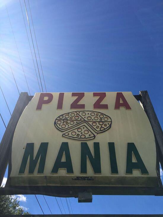 Pizza Mania, 1650 State Route 211 in Otisville - Restaurant reviews