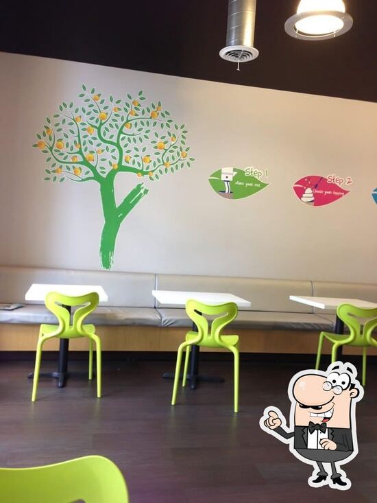 YUZU Frozen Yogurt & Crêpes, Miami - Restaurant menu, prices and reviews