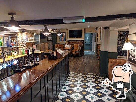 Menu at The Boot Italian Gastropub, Bracknell