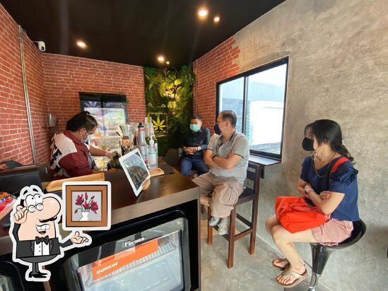 Mary Jane Kaset-Nawamin cafe, Bangkok - Restaurant reviews