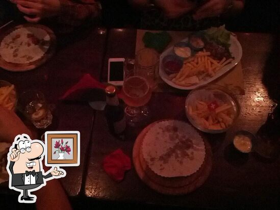 El Mundo pub & bar, Marcon - Restaurant reviews
