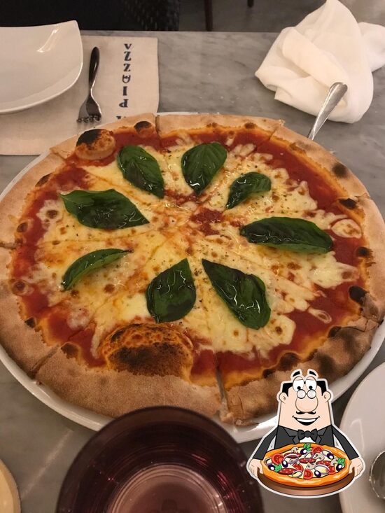 La Piazza Ristorante Italiano restaurant, Manila