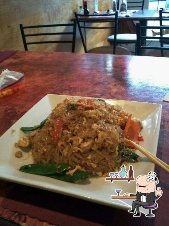 Menu at Sticky Rice Thai restaurant, Racine, 337 Main St