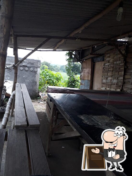 Cafe Daun, Kepuhklagen - Opiniones del restaurante
