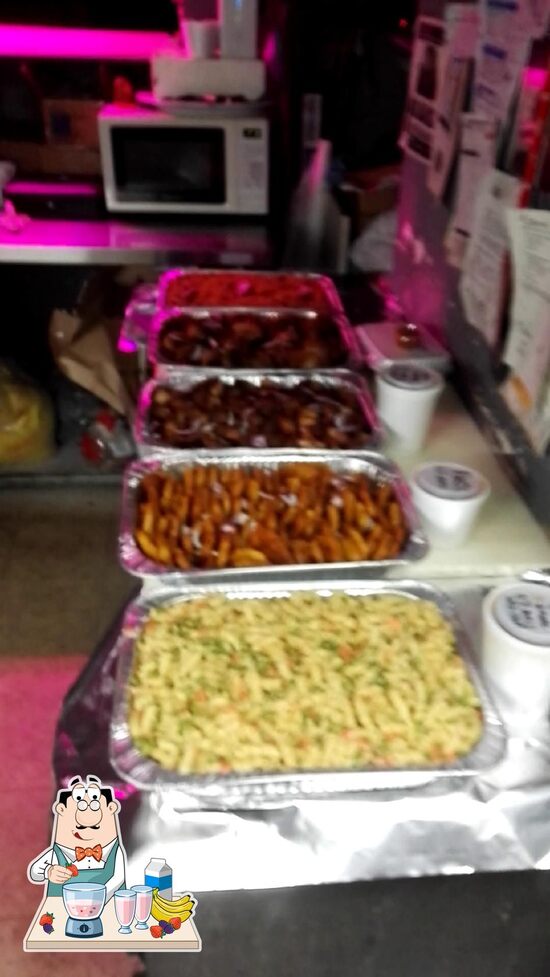 D.J. Nels Plus...cuisine antillaise...caribbean food, Ottawa ...