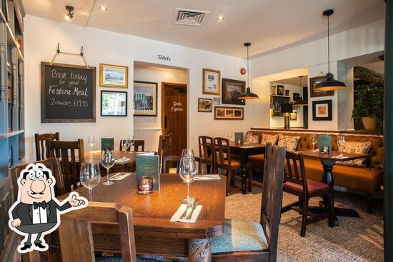 Menu at The Castell Mynach pub & bar, Pontyclun
