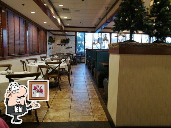 Acropolis Grill in Chattanooga - Restaurant menu and reviews