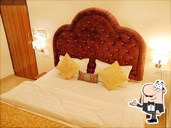 The Neeraj Palace Near AIIMS, Rishikesh - Restaurant reviews