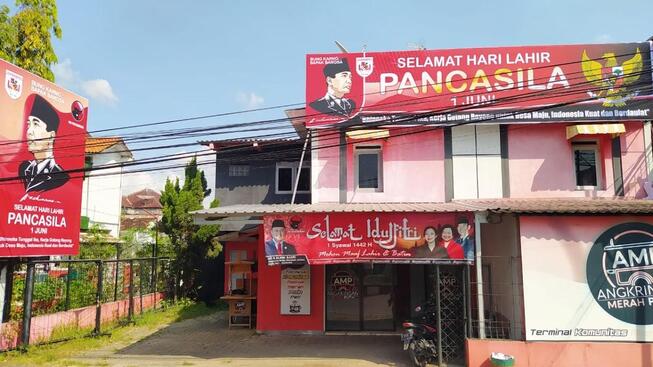 Menu at Angkringan Merah Putih cafe, Pati