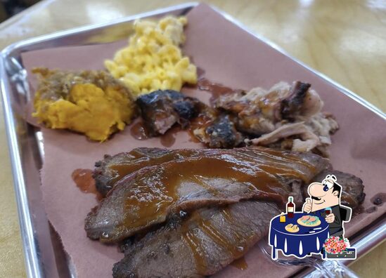 Menu at The Wobbly Hog Smokehouse restaurant, Grantsboro