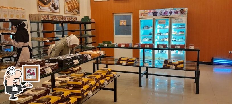 ELUD Cake & Bakery, KOTABARU, Cikampek - Restaurant menu, prices and ...