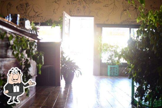 Menu at Essene cafe, Ravenshoe